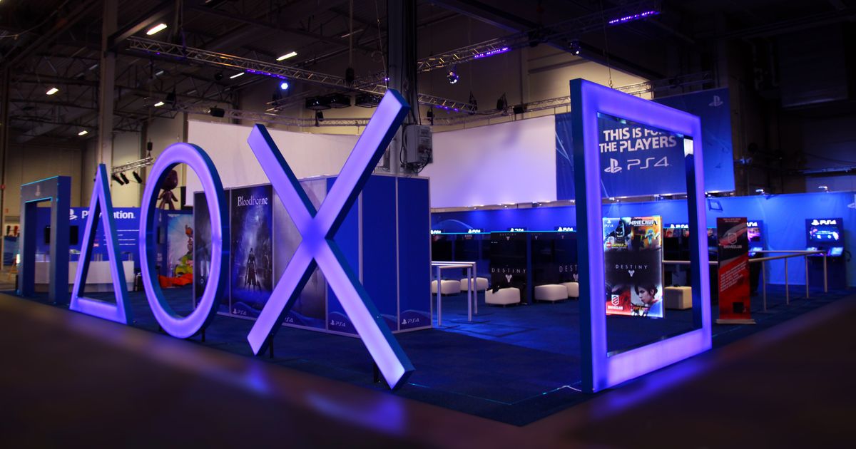 Další rok, další PlayStation Nation přímo v Praze, který nás nechá ...